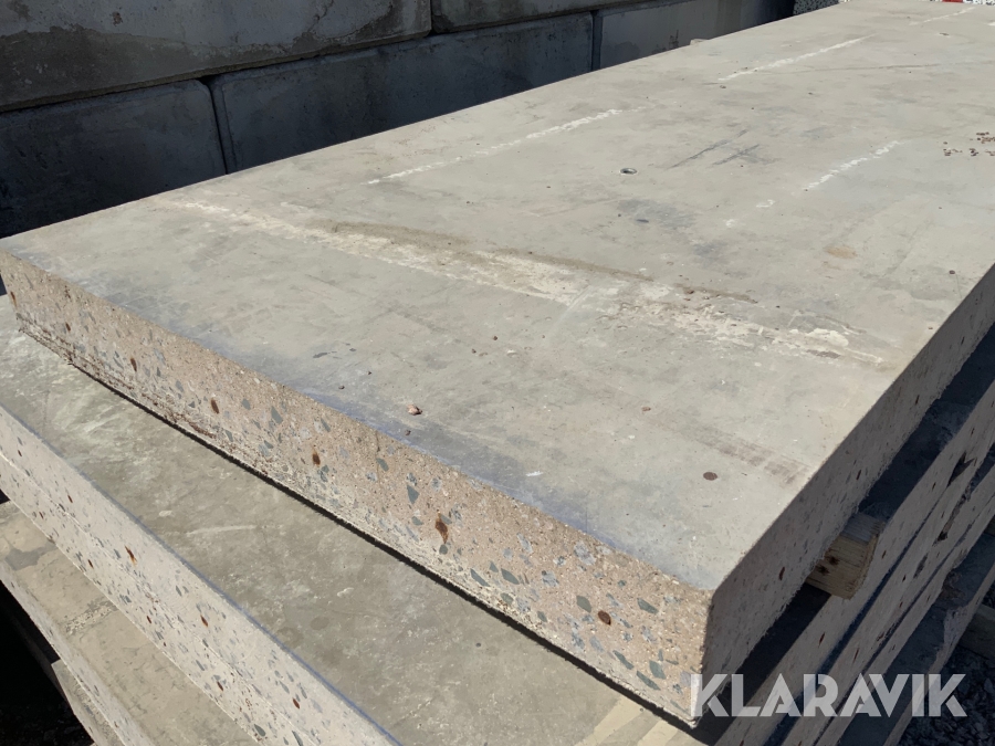 Armerade betongblock, Växjö, Klaravik auktioner