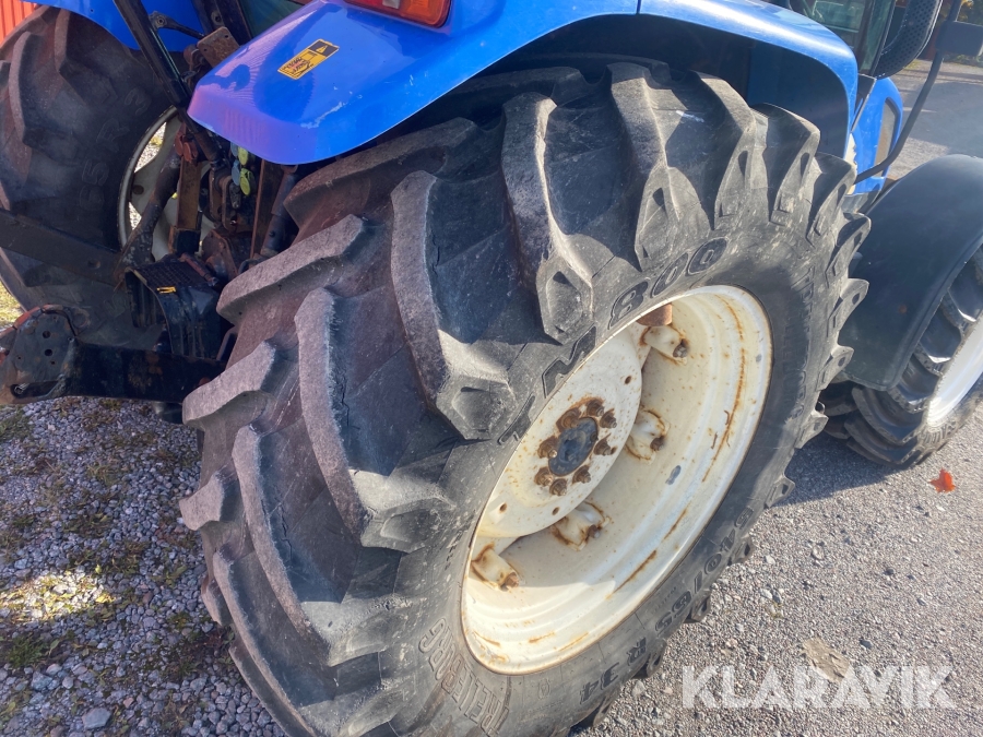 Traktor New Holland TL 90A 4WD, Enköping, Klaravik auktioner