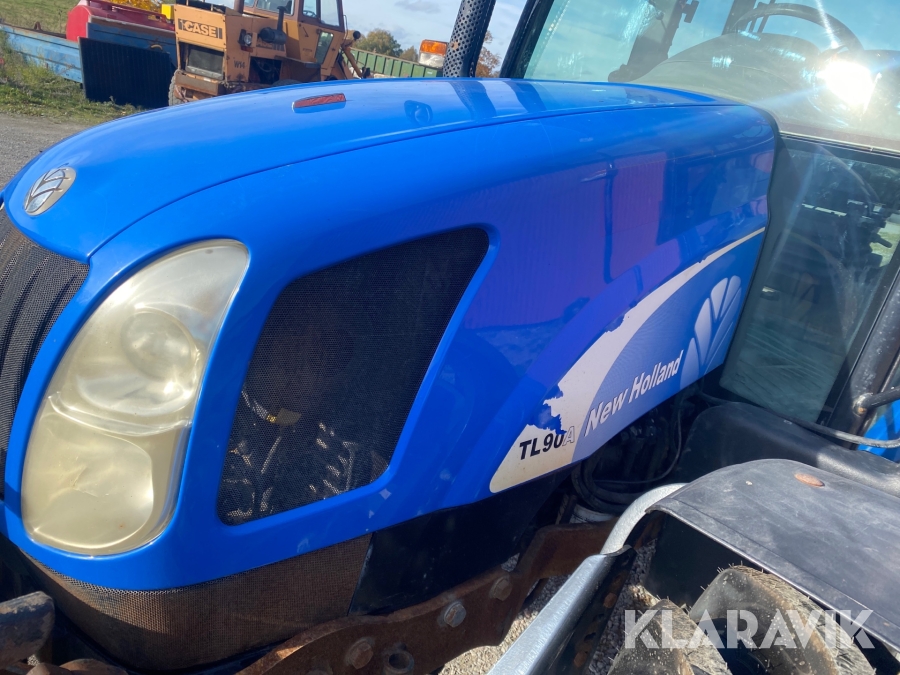 Traktor New Holland TL 90A 4WD, Enköping, Klaravik auktioner