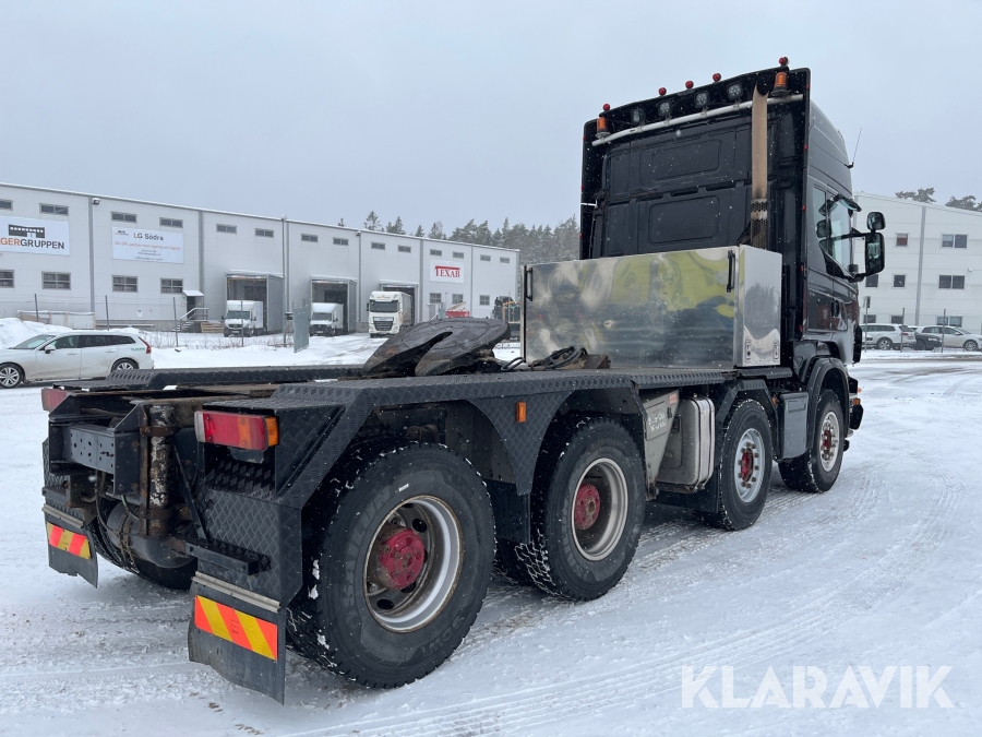 Tungdragare Dragbil Scania R620 8x4, Huddinge, Klaravik aukt