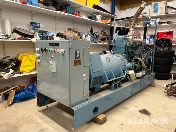 Auktion av begagnade byggmaskiner och verktyg på Klaravik