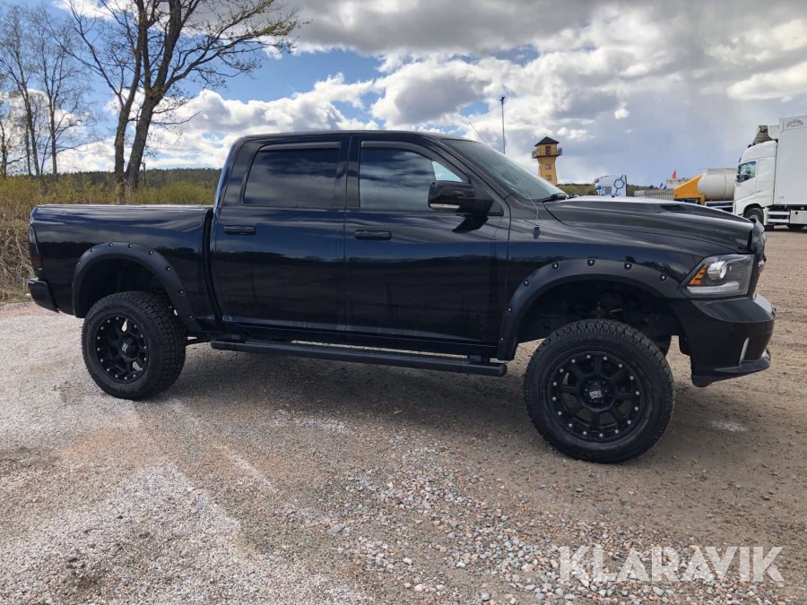 OFF-ROAD Dodge Ram 1500