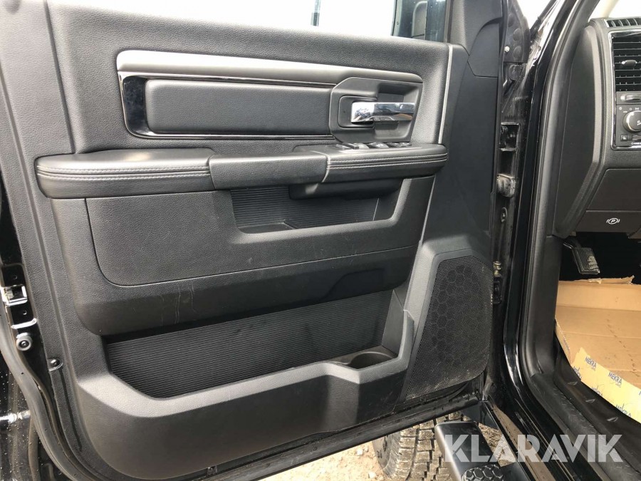 OFF-ROAD Dodge Ram 1500