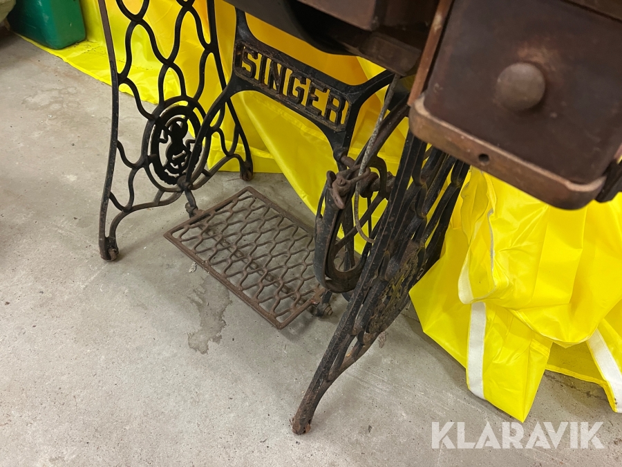 Symaskin Singer, Lilla Edet, Klaravik auktioner