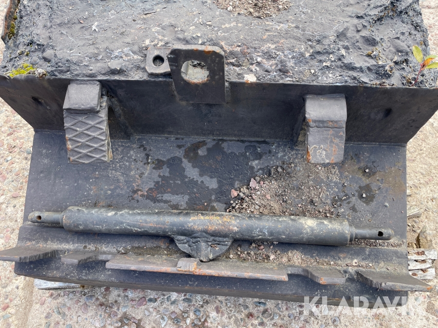 Motvikt, Hedemora, Klaravik auktioner