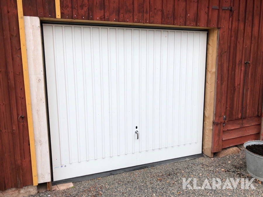 Klaravik Auktioner | Takskjutport Dieden