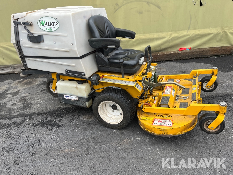 Gräsklippare Walker MCGHS, Täby, Klaravik auktioner