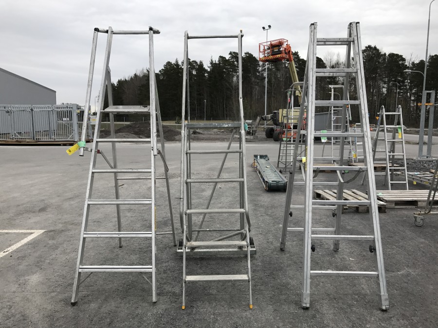 Klaravik Auktioner | TRAPPHUSSTEGE, ARBETSPLATTFORM, SPLATTFORMSTEGE