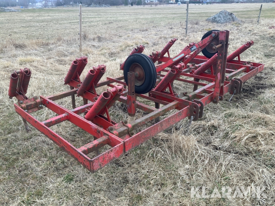 Kultivator Lilla Harrie 11pinnar 3,1 meter, Eskilstuna, Klar