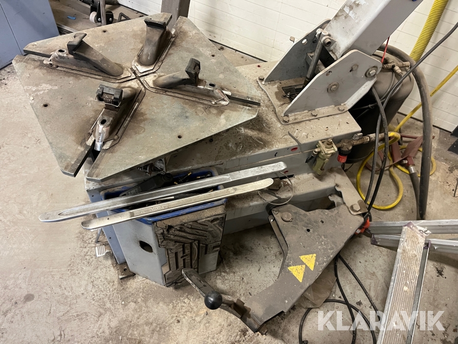 Däckmaskin Guiland 5226, Haninge, Klaravik auktioner