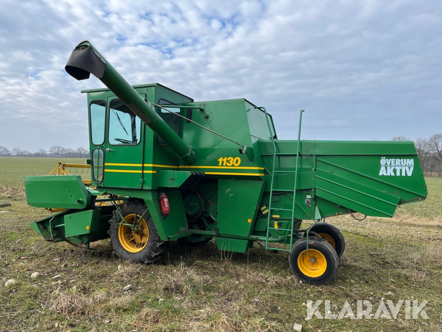 Tröska Volvo BM Aktiv 1130, Sjöbo, Klaravik auktioner