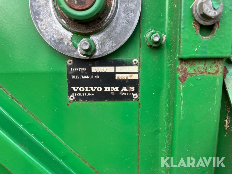 Tröska Volvo BM Aktiv 1130, Sjöbo, Klaravik auktioner