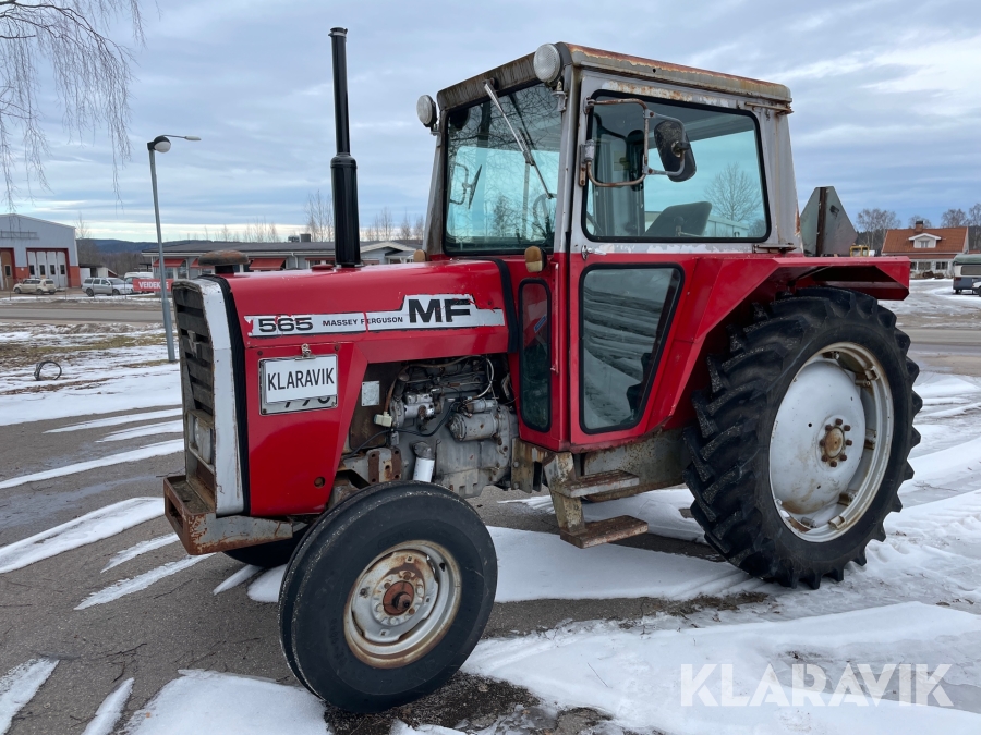 Traktor Massey Ferguson 565, Torsby, Klaravik auktioner