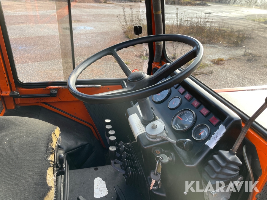 Redskapsbärare Holder P70 Allrad, Avesta,