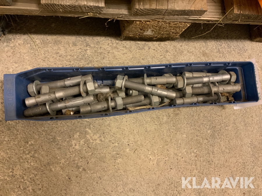 Bult, Karlskoga, Klaravik auktioner