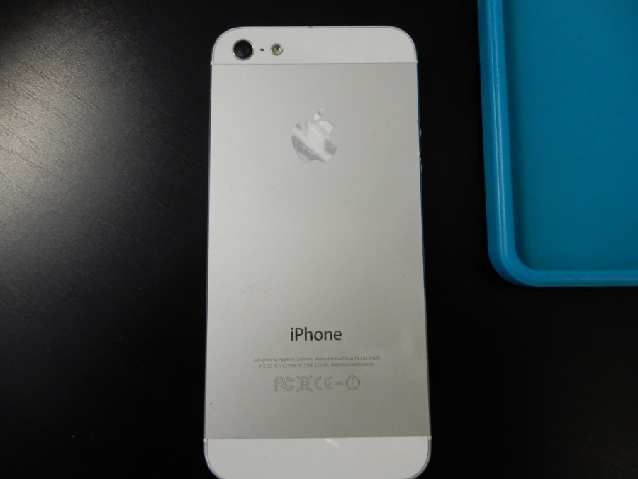 Klaravik Auktioner | 2st iPhone