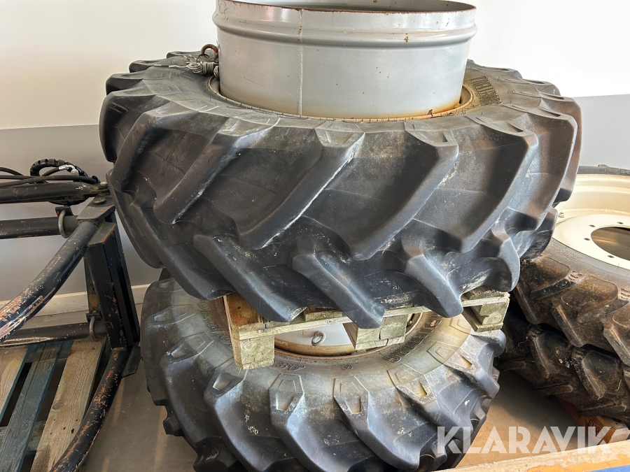 Dubbelmontage Trelleborg 480/70R30, Uppsala, Klaravik auktio