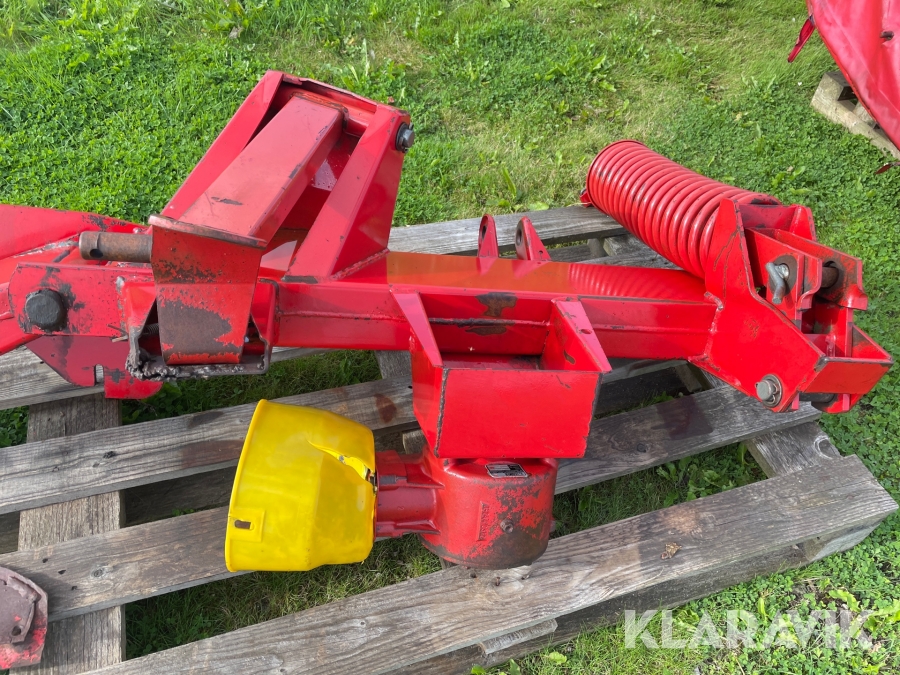 Klaravik Auktioner | Rotorslåtterkross Taarup 305