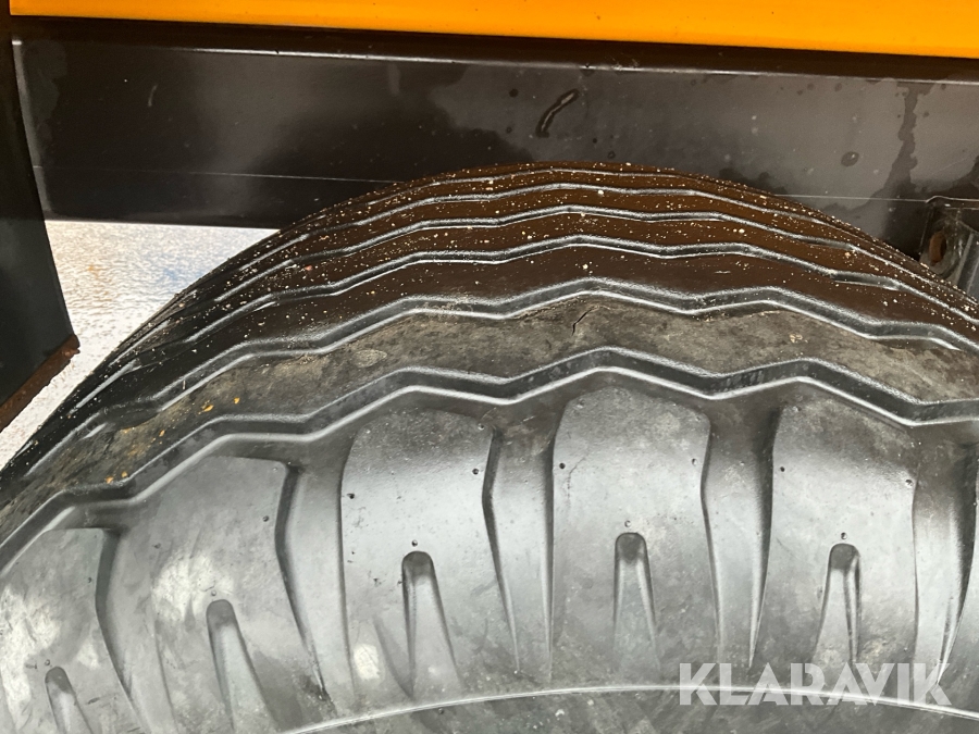 Tippvagn Humus CT 12, Växjö, Klaravik auktioner