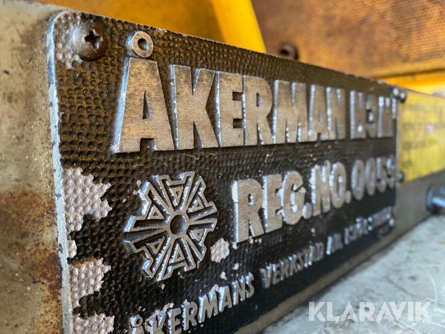 Grävmaskin Åkerman H3MB, Linköping, Klaravik auktioner