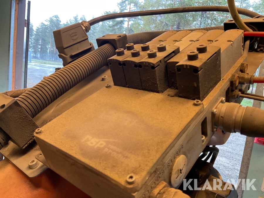 Industrirobot Kuka Kr c2, Skellefteå, Klaravik auktioner