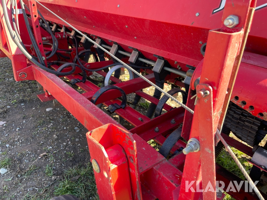 Kombisåmaskin Juko H 4000, Lerum, Klaravik auktioner