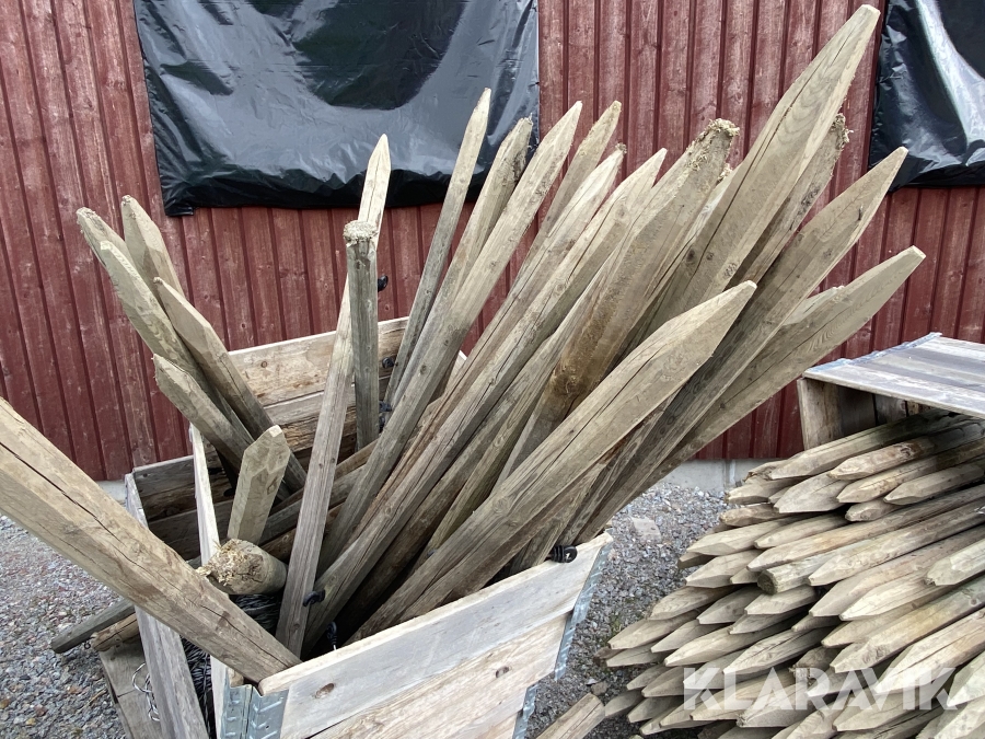 Staketstolpar, Uppsala, Klaravik auktioner
