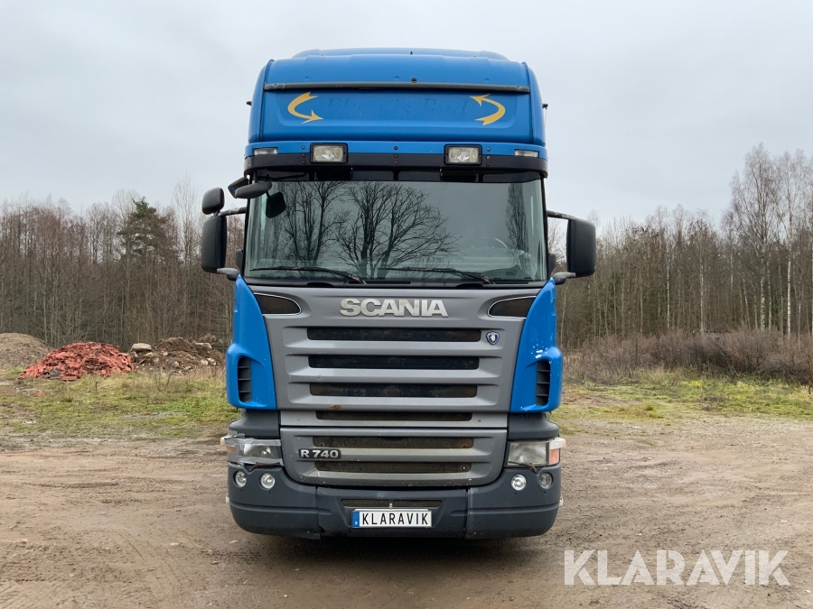 Lastbil Scania R740 med skåp öppningsbar sida