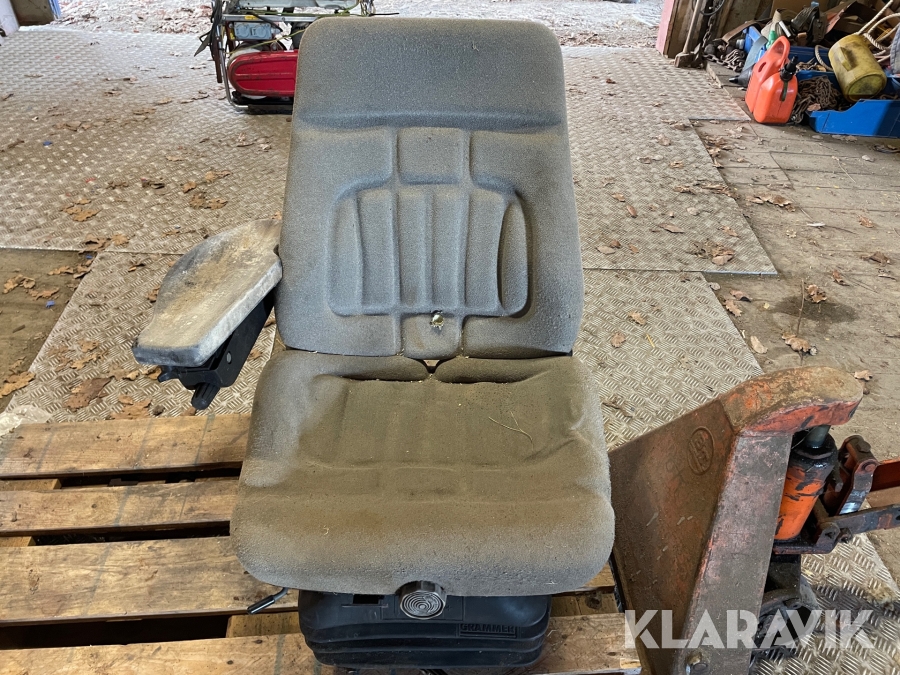 Entreprenadstol, Olofström, Klaravik auktioner