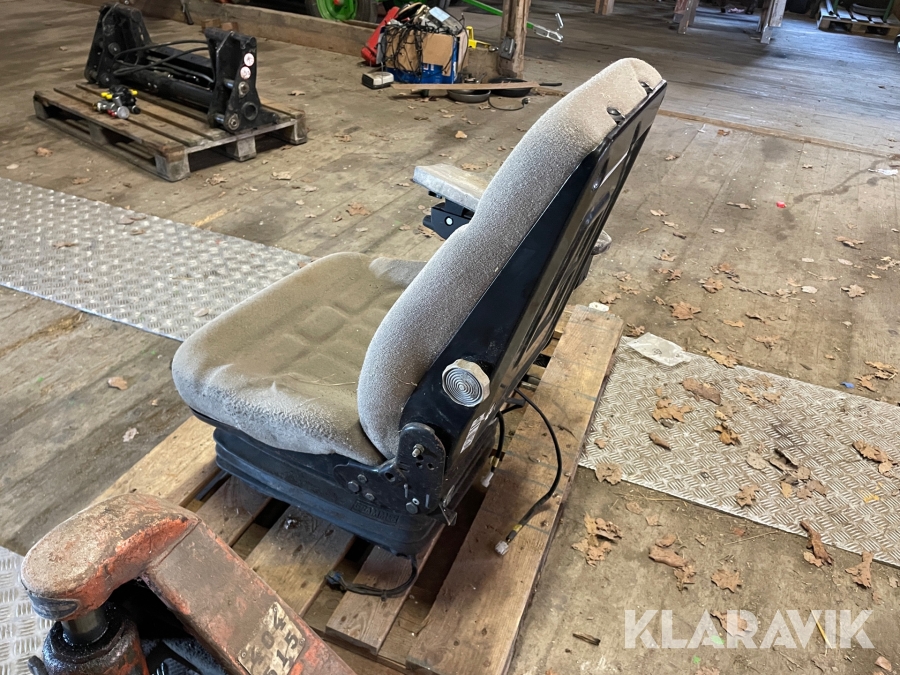 Entreprenadstol, Olofström, Klaravik auktioner