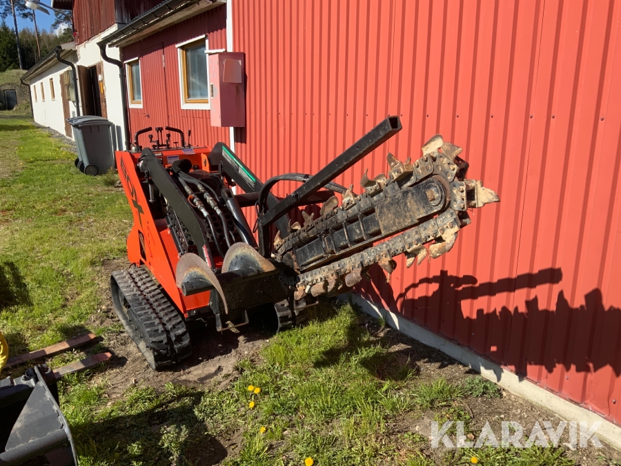Redskapsbärare bandlastare Mertz boxer Prowler, Katrineholm,