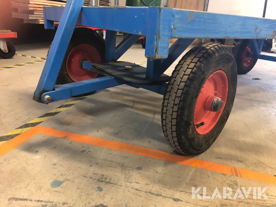 Dragvagn Starke Arvid