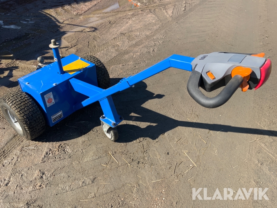 Dragtruck Multi-Mover M18, Ulricehamn, Klaravik auktioner