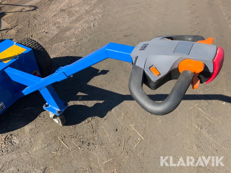 Dragtruck Multi-Mover M18, Ulricehamn, Klaravik auktioner