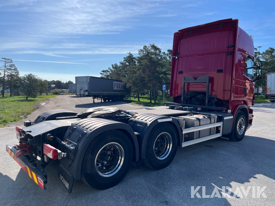 Dragbil Scania R500, Gotland, Klaravik auktioner