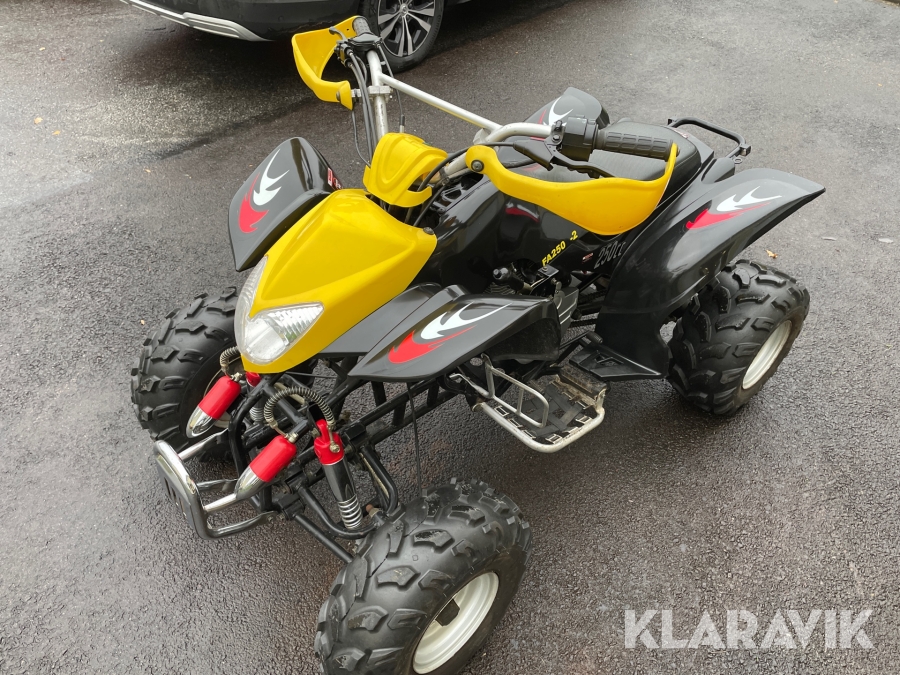 ATV / fyrhjuling, Mark, Klaravik auktioner