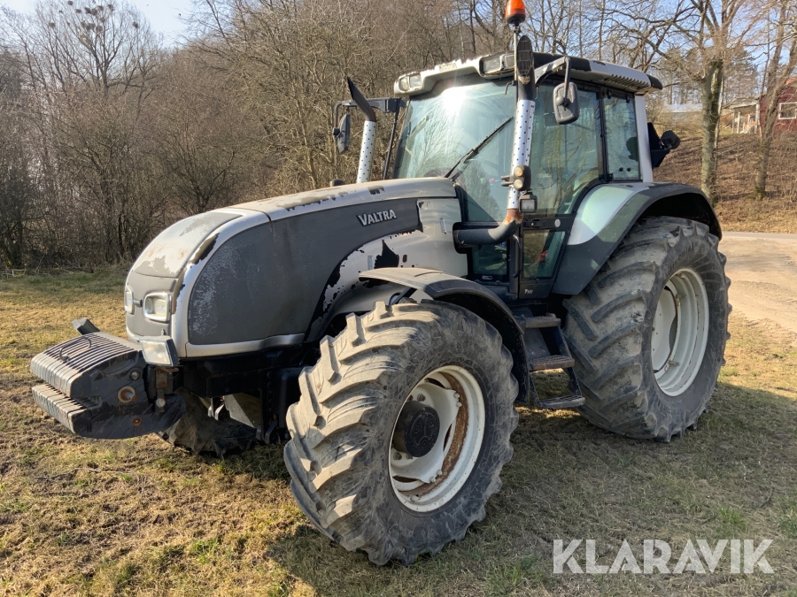 Traktor Valtra T140-4, Skurup, Klaravik auktioner