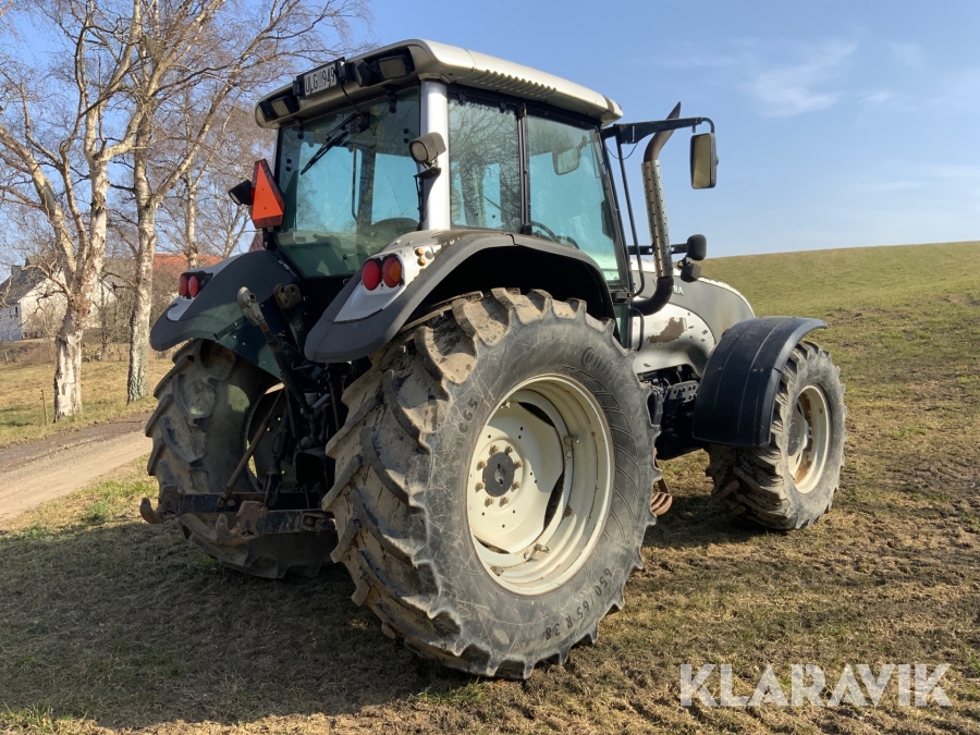 Traktor Valtra T140-4, Skurup, Klaravik auktioner