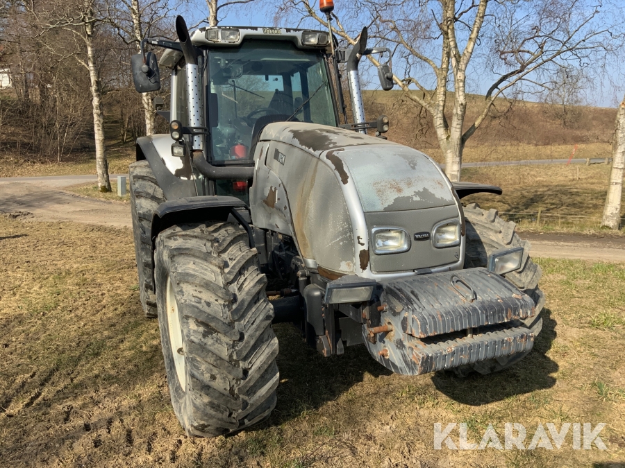 Traktor Valtra T140-4, Skurup, Klaravik auktioner