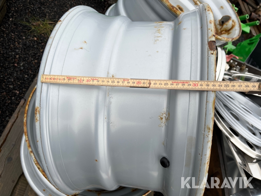 Fälgar till Volvo L30 4 st, Varberg, Klaravik auktioner