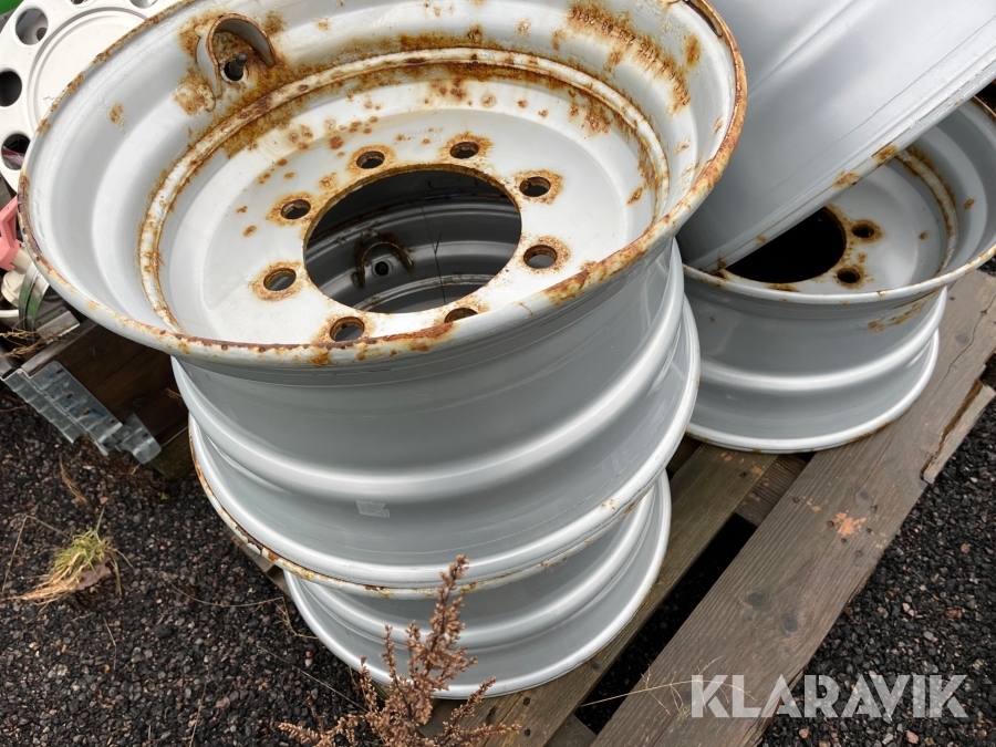 Fälgar till Volvo L30 4 st, Varberg, Klaravik auktioner