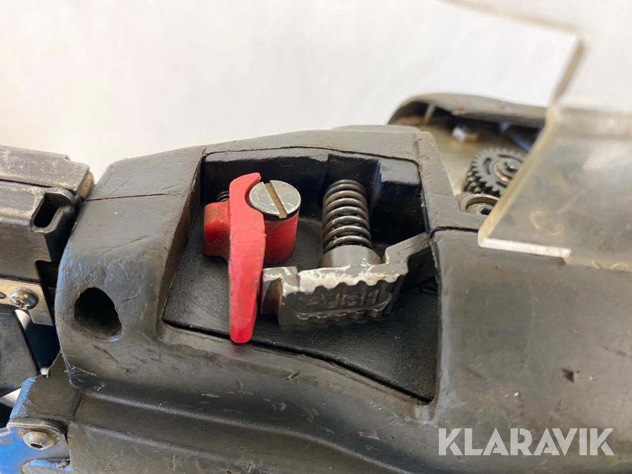 Klaravik Auktioner | Najmaskin Max RB518