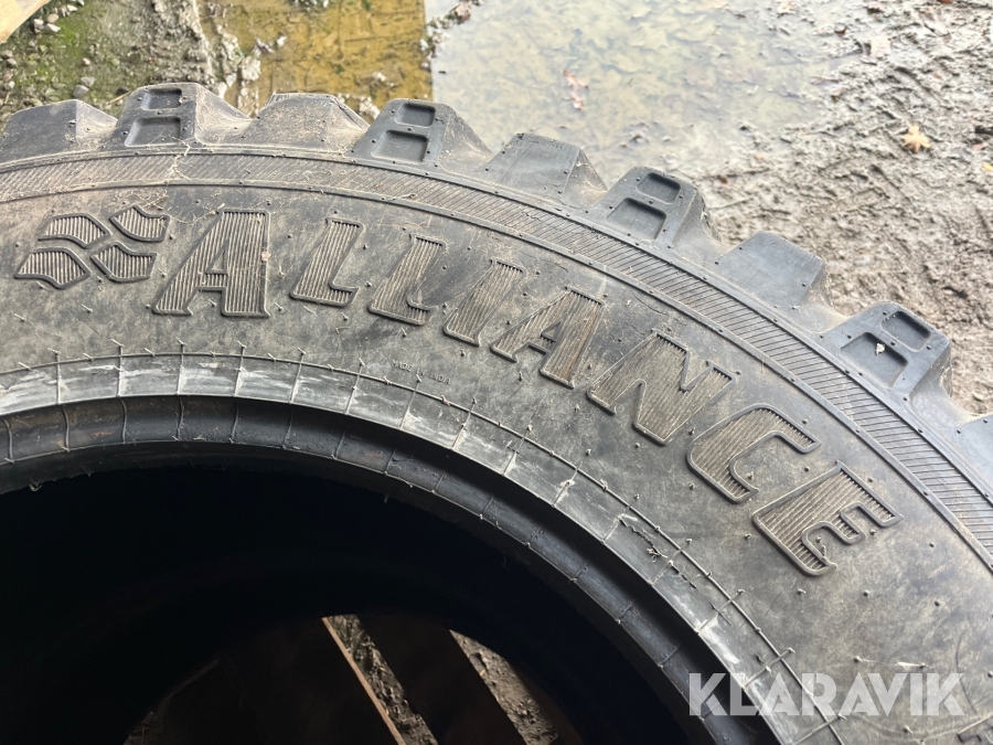 Traktordäck Alliance 400/80-28 2 st, Västerås, Klaravik aukt