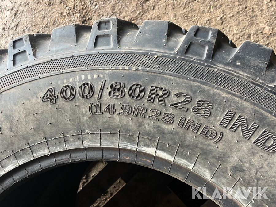 Traktordäck Alliance 400/80-28 2 st, Västerås, Klaravik aukt