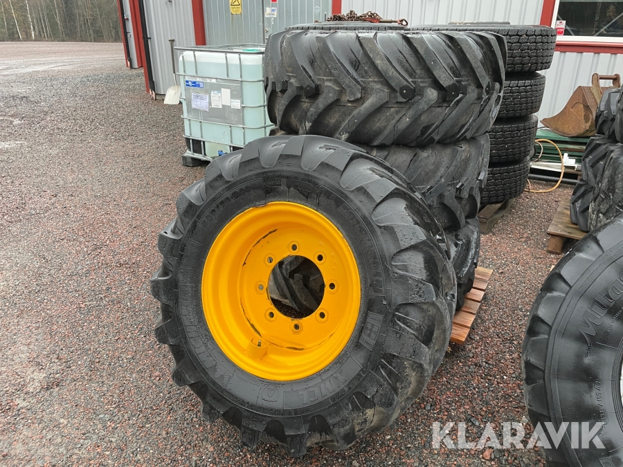 Entreprenaddäck Michelin 400/70R20, Kil, Klaravik auktioner