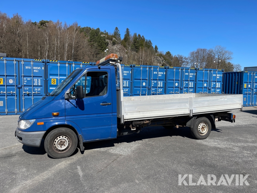Flakbil Mercedes-Benz Sprinter 316, Göteborg, Klaravik aukti