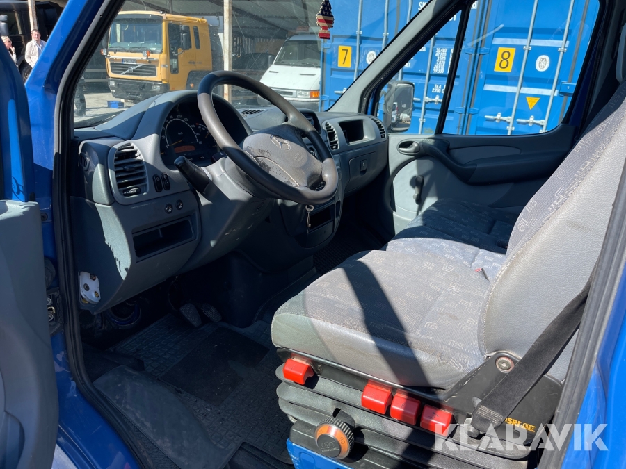 Flakbil Mercedes-Benz Sprinter 316, Göteborg, Klaravik aukti