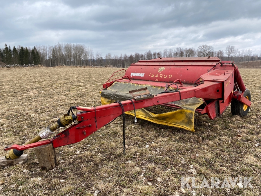 Klaravik Auktioner | Slåtterkross TAARUP 307
