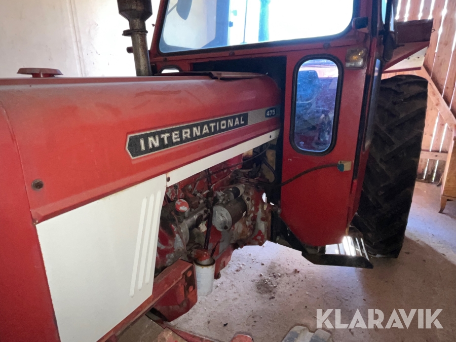 Traktor International 475 TA, Norrtälje, Klaravik auktioner