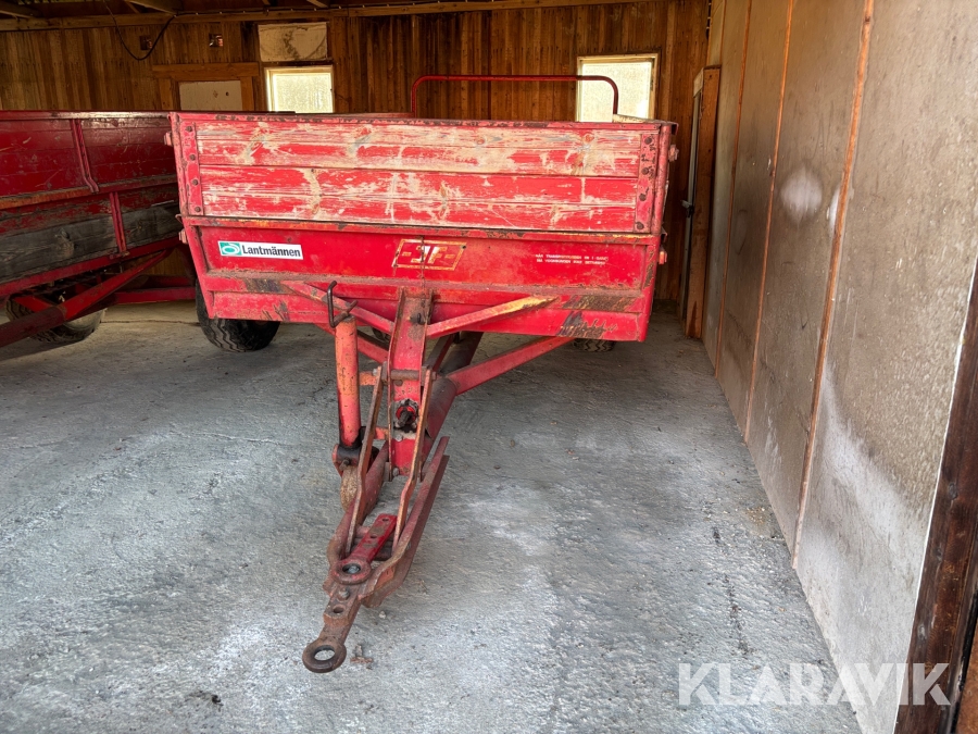 Vagn JF AV40, Finspång, Klaravik auktioner